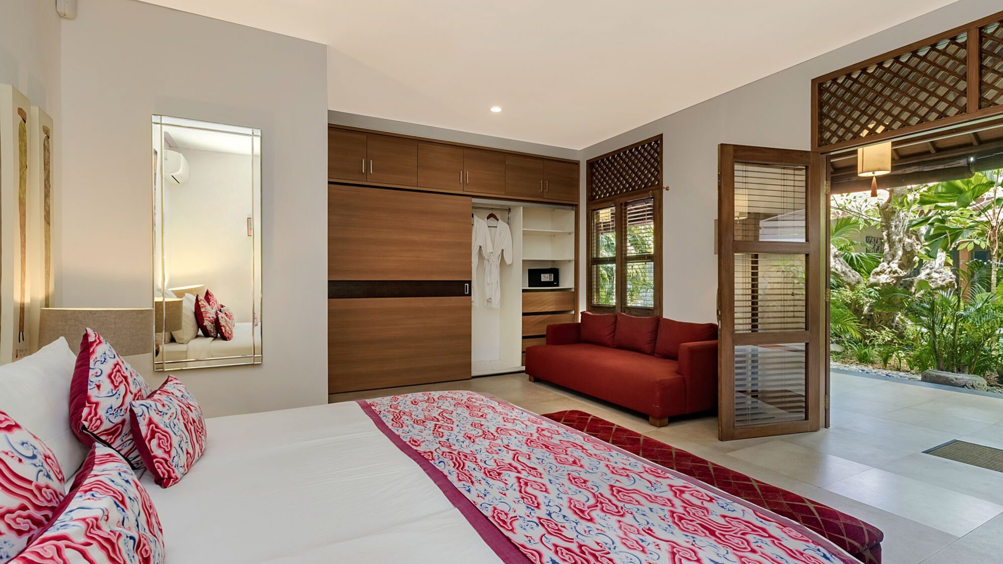 4 Bedroom Villa Seminyak Bali : Your Bali Paradise Awaits | Villa Kinaree Estate